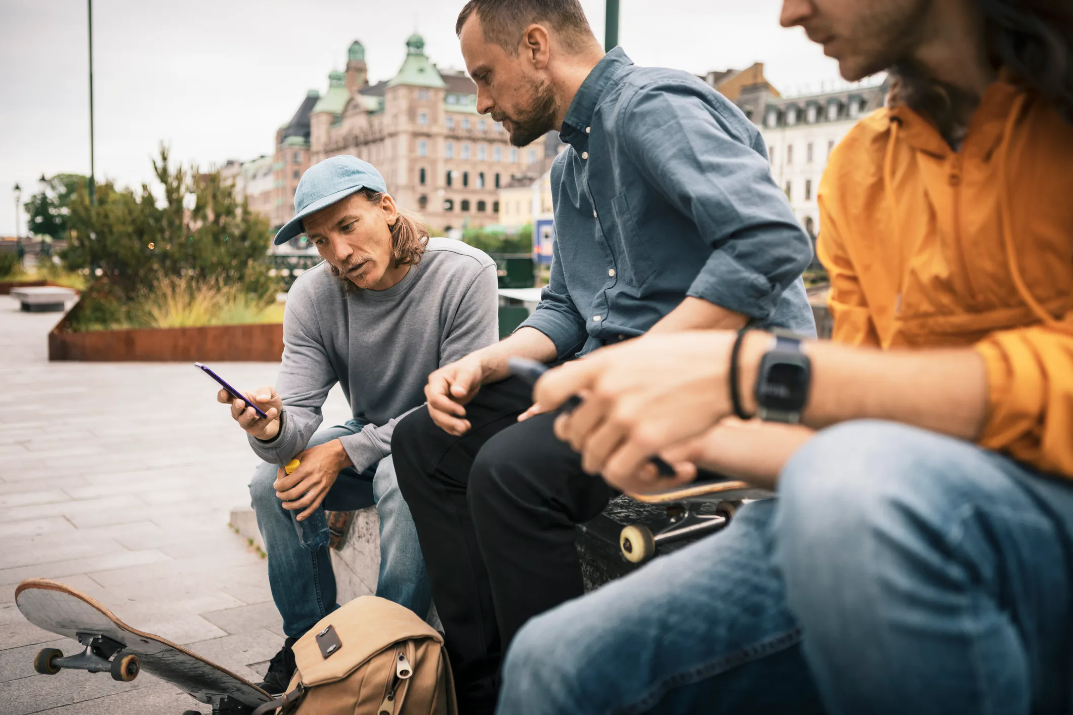 Muligheder med vores net- og mobilbank | Arbejdernes Landsbank